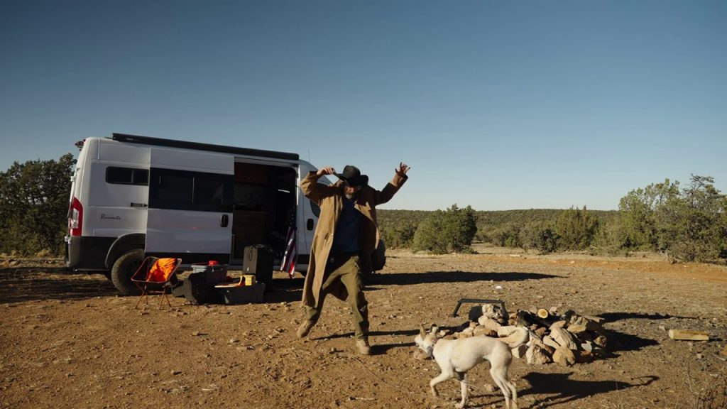 DANCING WITH DOG – CHARLEY AND TOM GREEN DANCE – MUSIC VIDEO – Tom ...